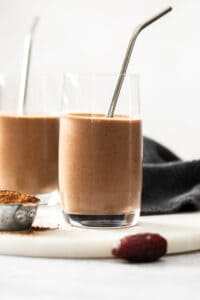 Chocolate Black Bean Smoothie - Hey Nutrition Lady