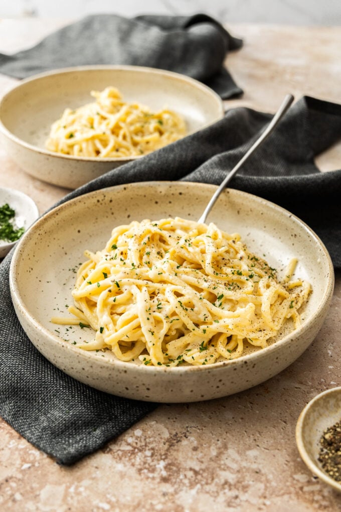 Creamy Cottage Cheese Alfredo - Protein Packed! - Hey Nutrition Lady